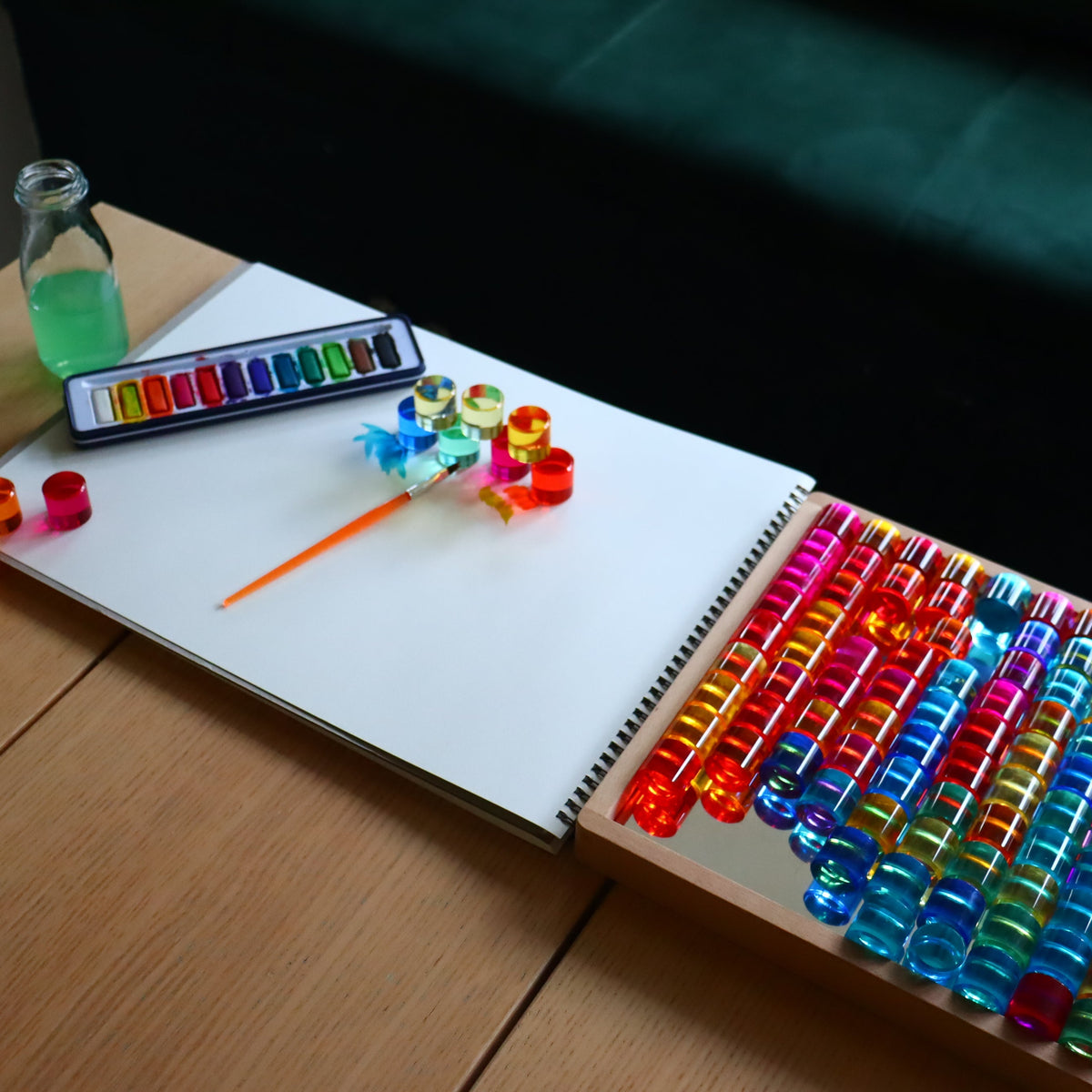 Mindful Creative Play with tickit Gem Cube and Gem Circle Mirror Trays – tickit® EU